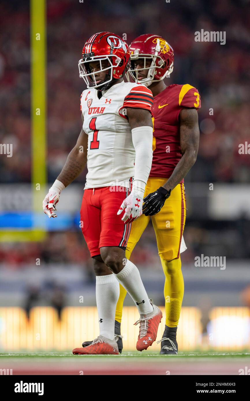 Utah defensive back Clark Phillips III (1) against USC in the Pac 12 ...