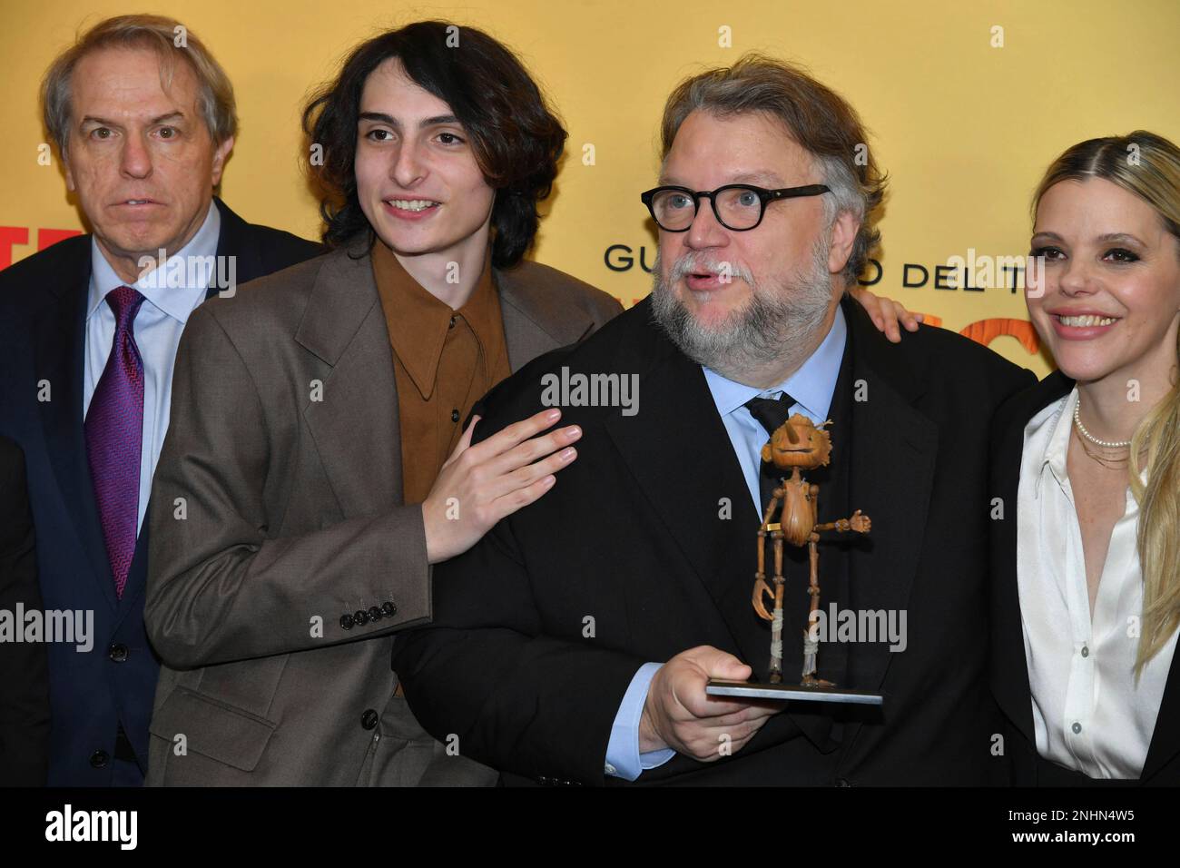 Photo by: NDZ/STAR MAX/IPx 2022 12/6/22 Gary Ungar, Finn Wolfhard and ...