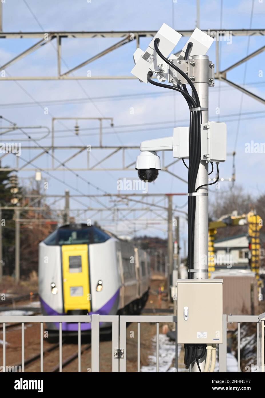 JR (Japanese Railway) Hokkaido unveils snow watch camera and depth ...