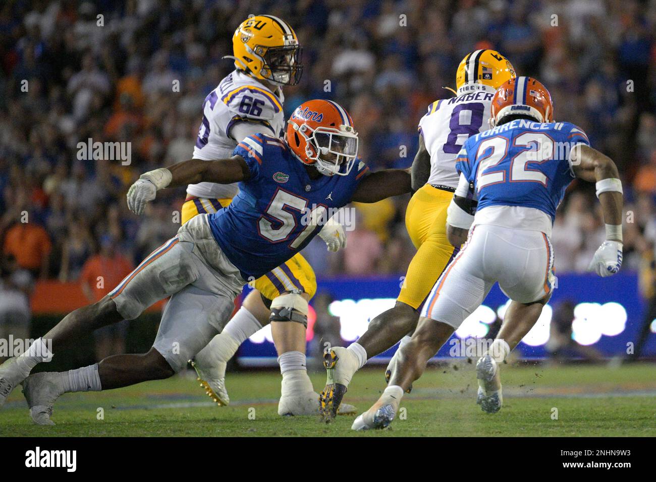 Florida linebacker Ventrell Miller (51) defends against LSU wide ...