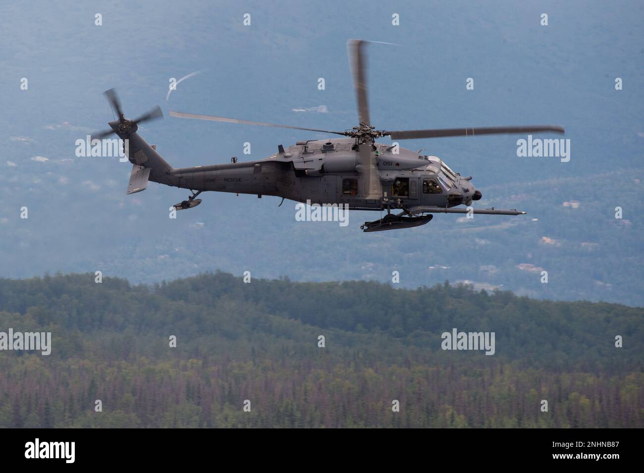 An Alaska Air National Guard HH-60G Pave Hawk from the 210th Rescue ...