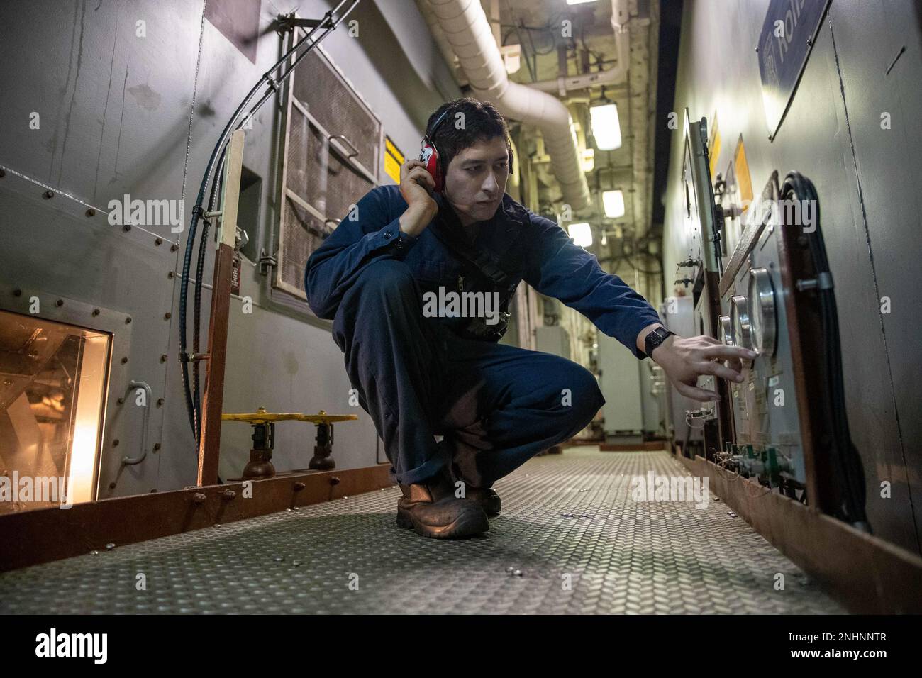 220731-N-NR343-1116 RED SEA (July 31, 2022) Engineman 2nd Class Sergio ...