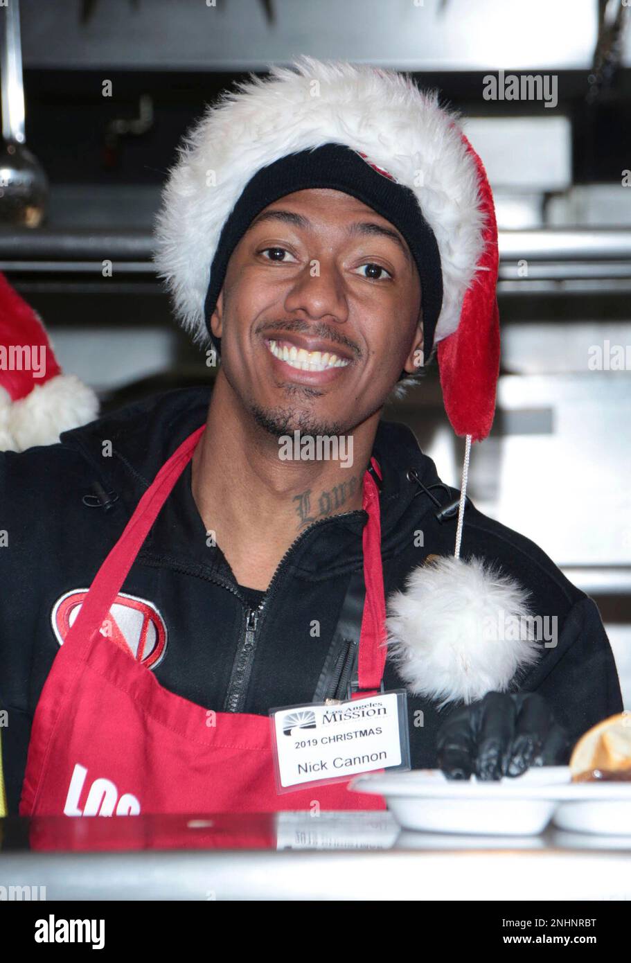 DECEMBER 3rd 2022: Nick Cannon reveals he is hospitalized with ...