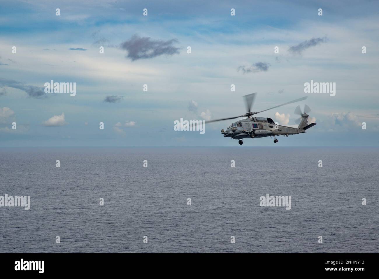 220801-N-DW158-1069 PHILIPPINE SEA (Aug. 1, 2022) Cmdr. Nick Cunningham ...