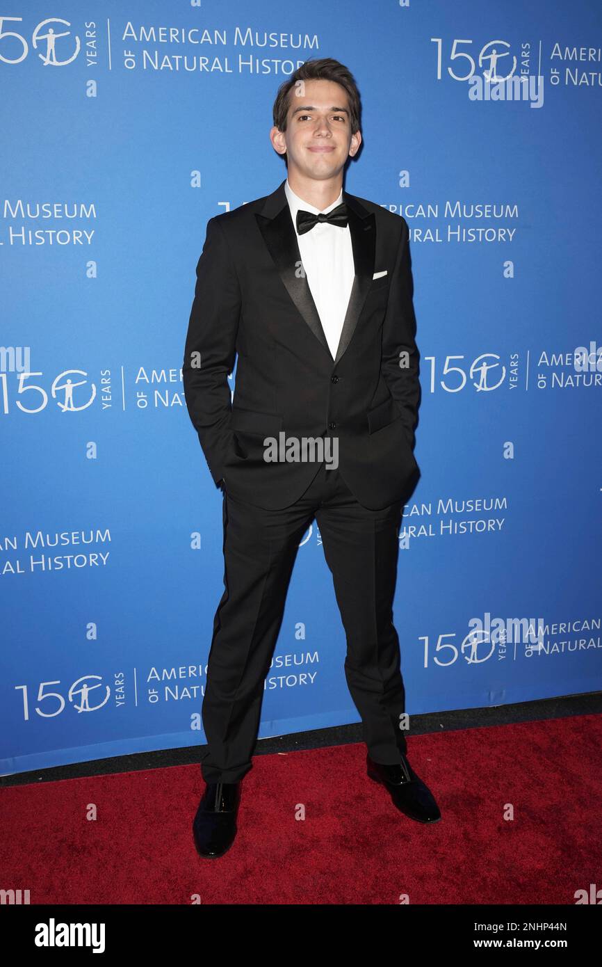 Photo by: John Nacion/STAR MAX/IPx 2022 12/1/22 Andrew Dismukes at the ...