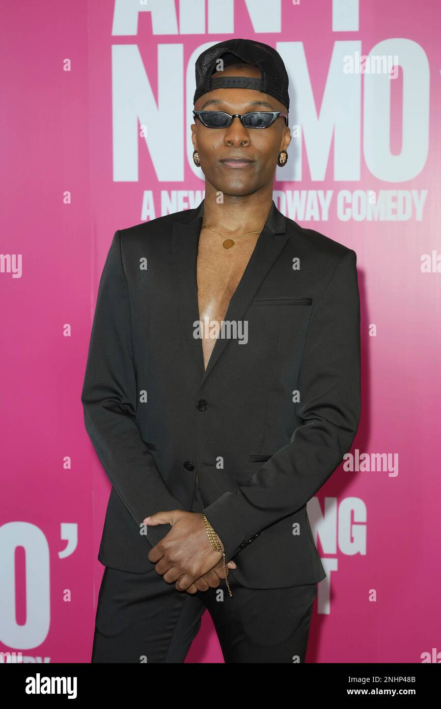 Photo by: John Nacion/STAR MAX/IPx 2022 12/1/22 Nik Alexander at the ...