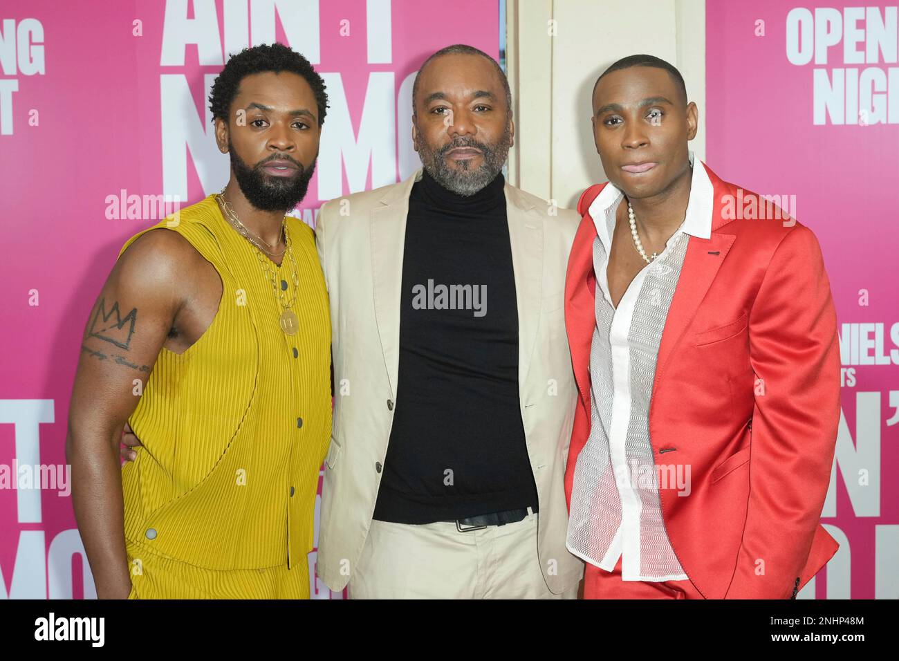 Photo by: John Nacion/STAR MAX/IPx 2022 12/1/22 Stevie Walker Webb, Lee ...