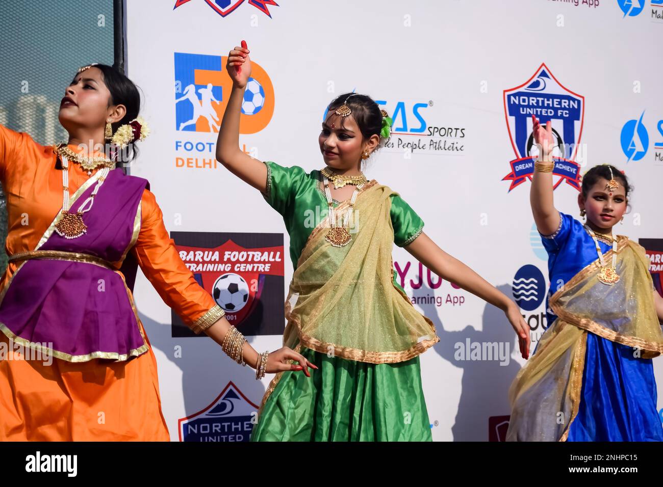Delhi India December 11 2022 Bharathanatyam Indian Classical Odissi Dancers Performing At