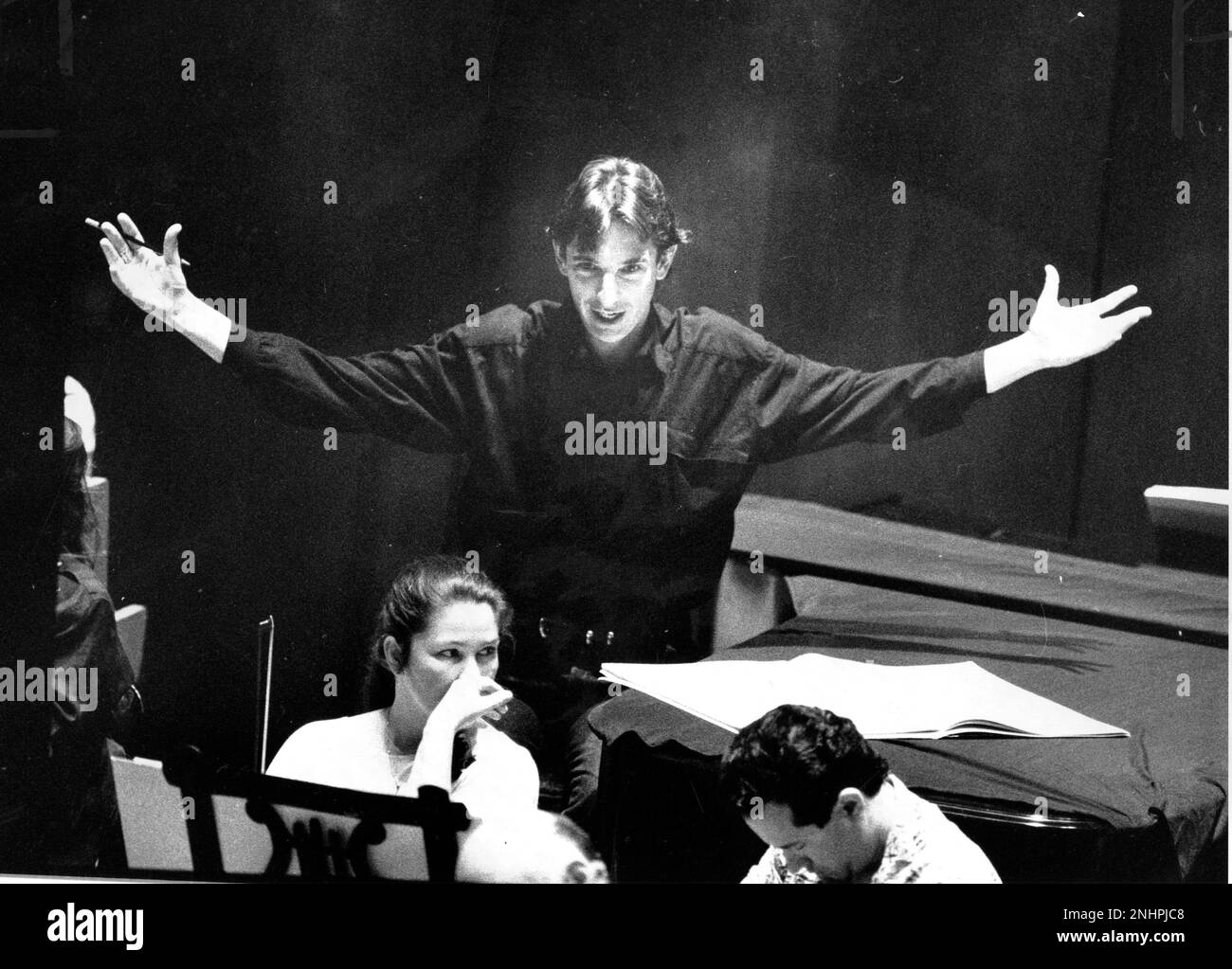 Michael Tilson Thomas, conductor, teaching three young conductors June ...