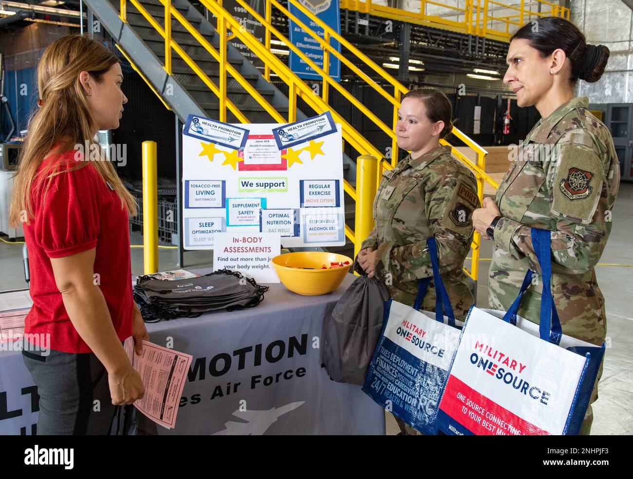 436th logistics readiness squadron hi-res stock photography and images ...
