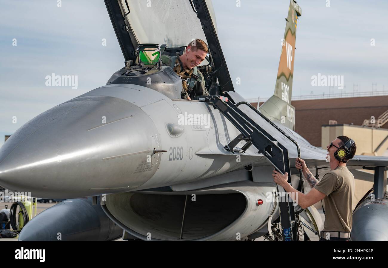 U.S. Air Force 1st Lt. Conner Schneider Munn, 80th Fighter Generation ...