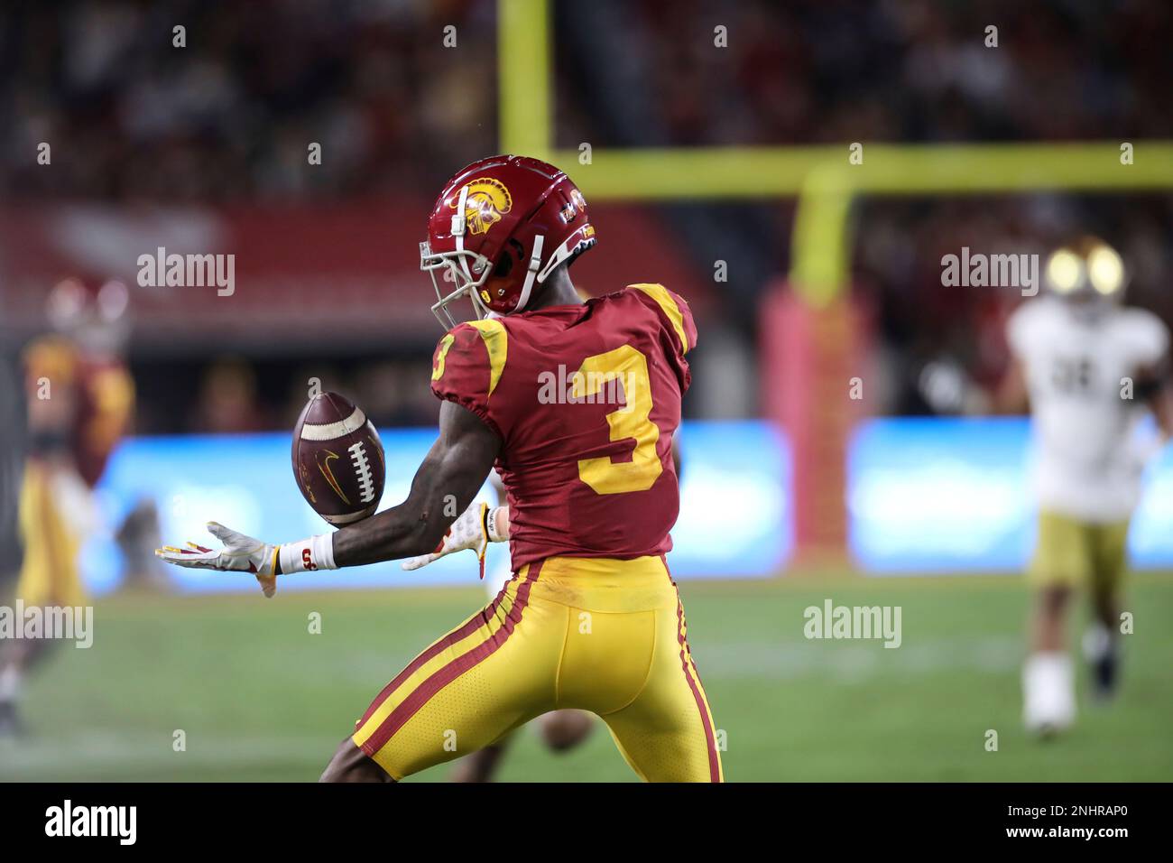LOS ANGELES, CA - NOVEMBER 26: USC Trojans wide receiver Jordan Addison ...