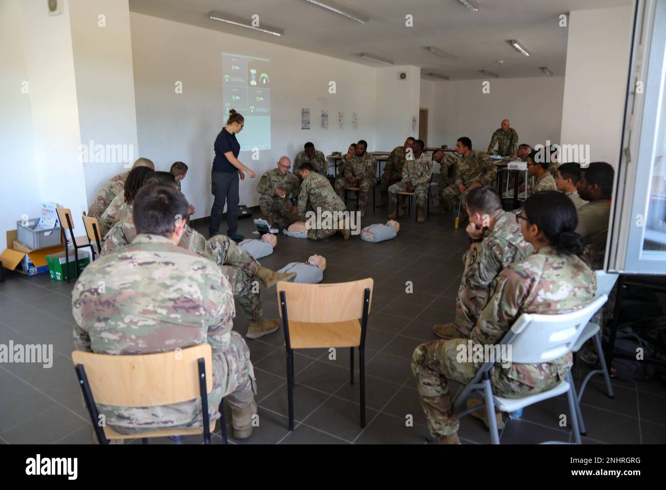 U.S. Army soldiers assigned to the 3rd Armored Brigade Combat Team, 1st ...