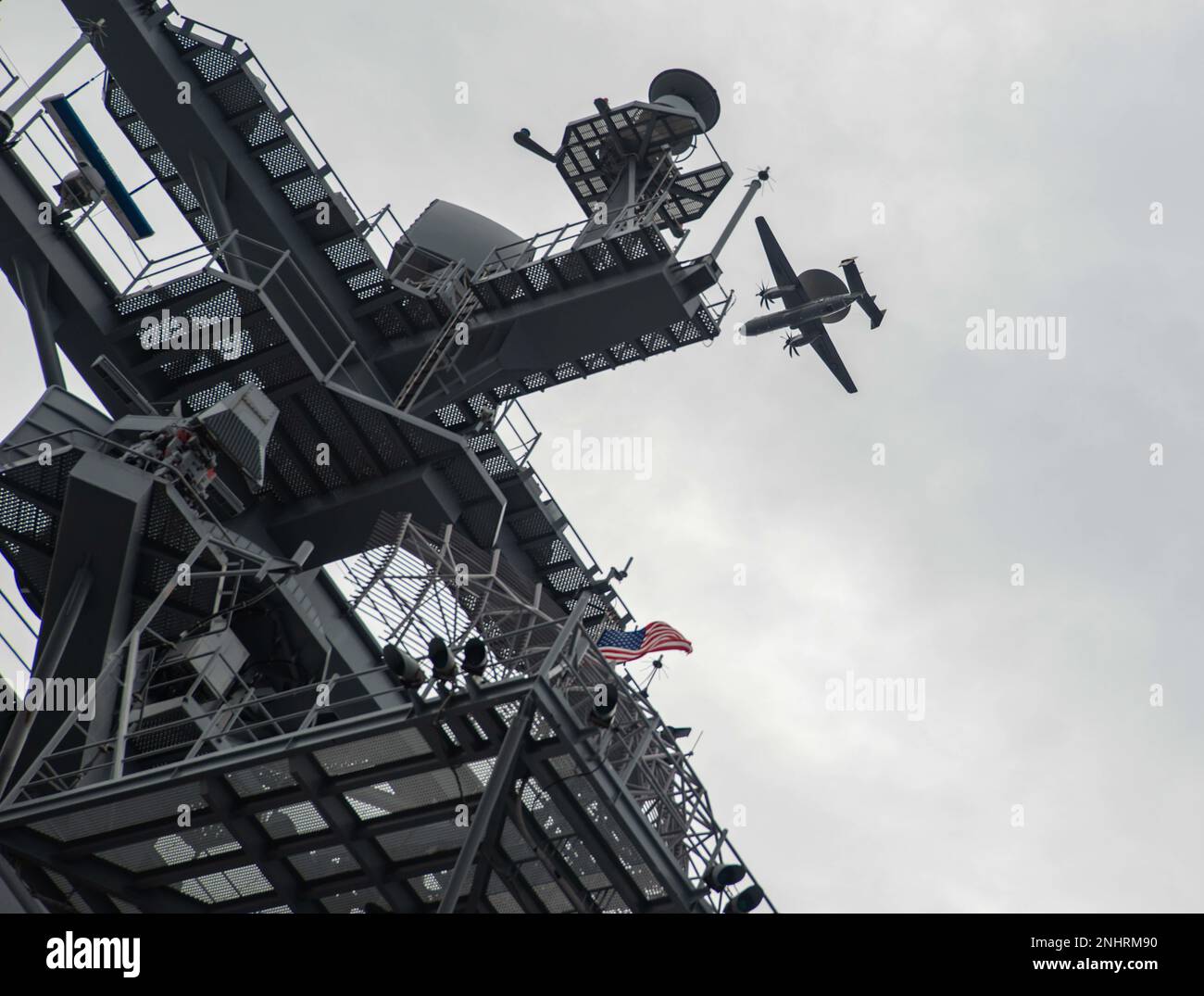 220802-N-DW158-1249 PHILIPPINE SEA (Aug. 2, 2022) Capt. Fred Goldhammer ...