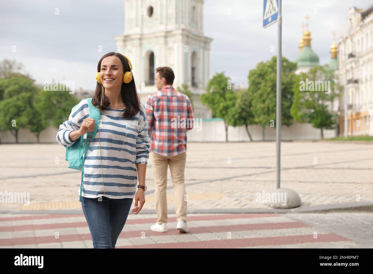 People crossing street. Traffic rules and regulations Stock Photo - Alamy