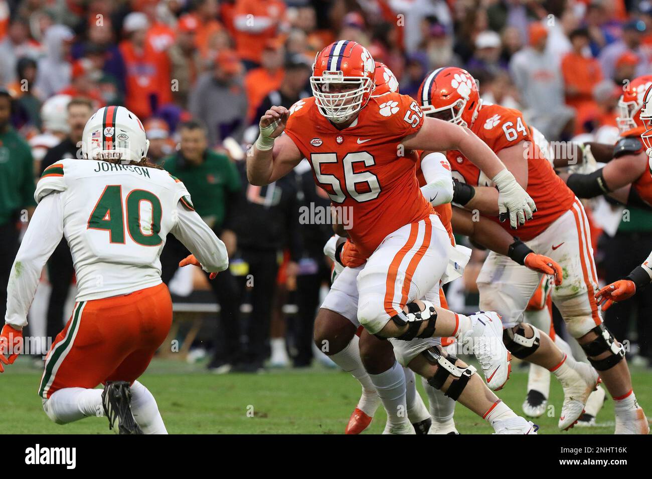 CLEMSON, SC - NOVEMBER 19: Clemson Tigers offensive lineman Will Putnam ...