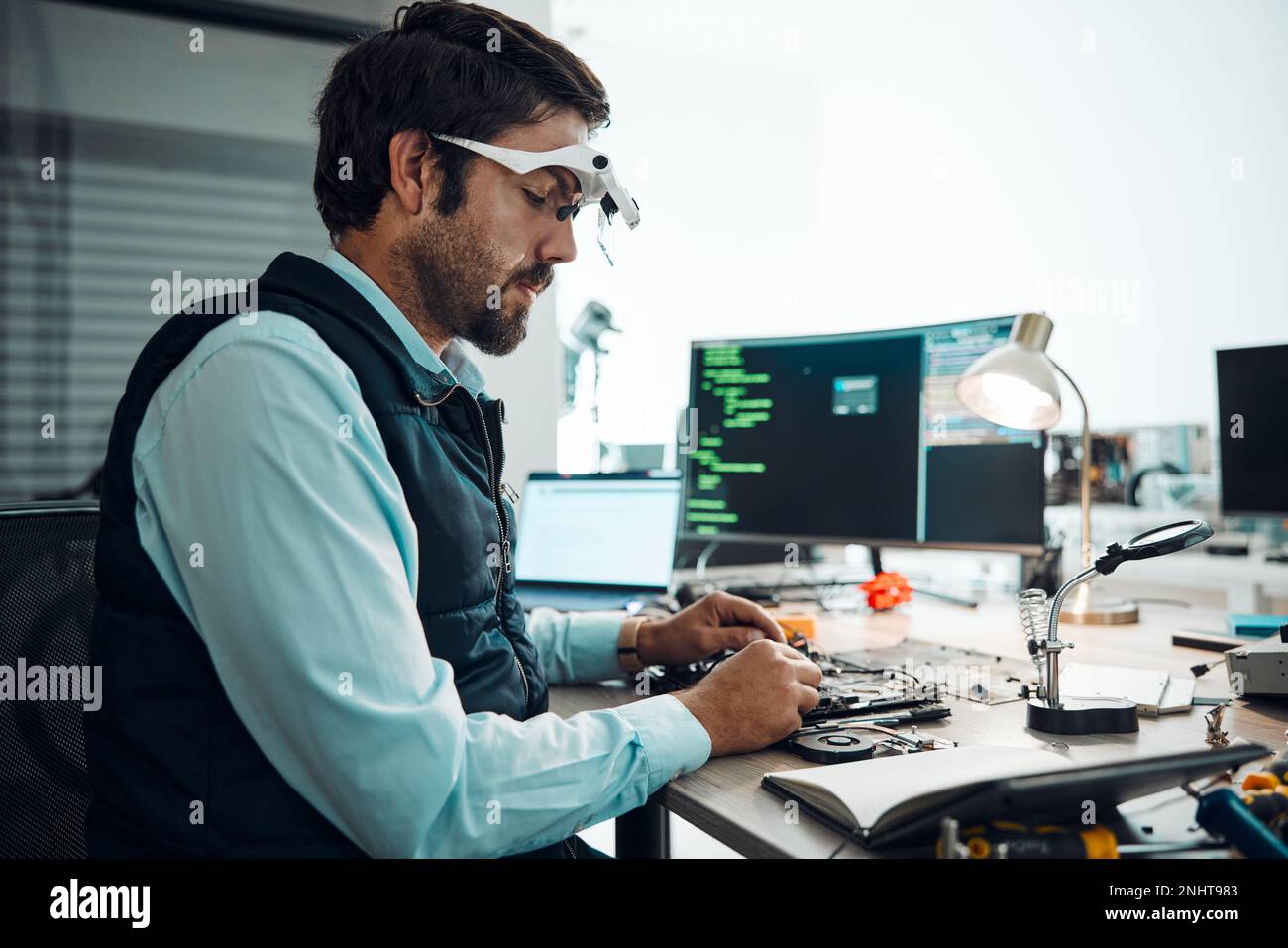 Information technology, motherboard circuit and man repair computer ...