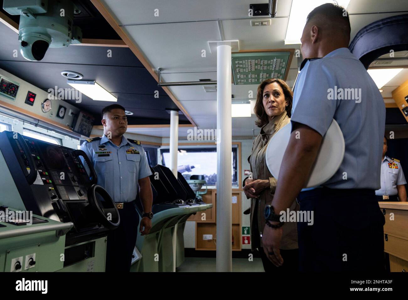 Vice President Kamala Harris tours Philippines Coast Guard ship Teresa ...