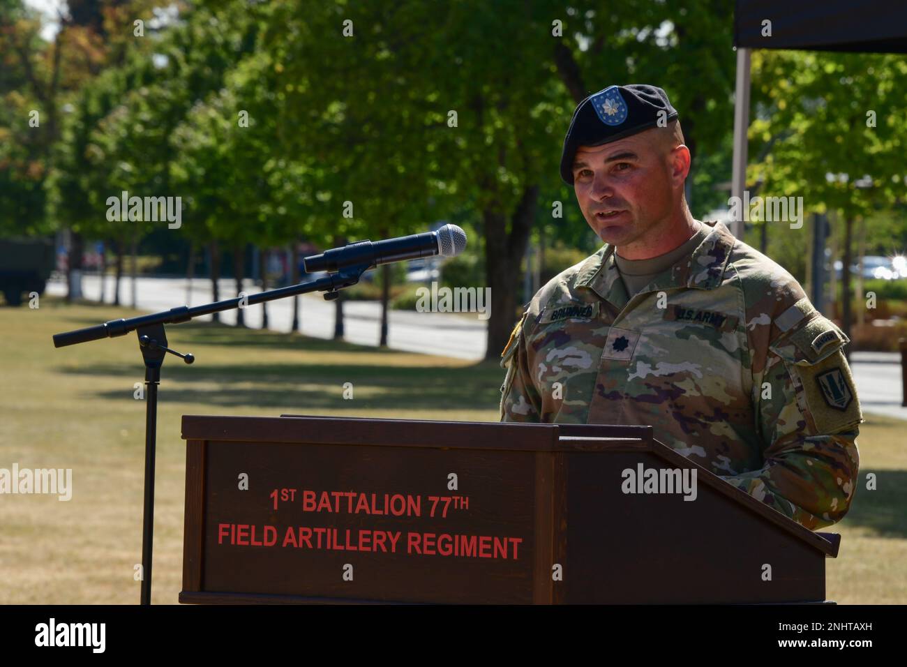 Lt. Col Anthony Brunner, outgoing commander of 1st Battalion 77th Field ...
