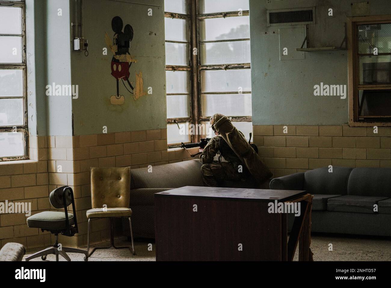 Infantrymen with Company B. 1st Battalion 151st Infantry Regiment ...