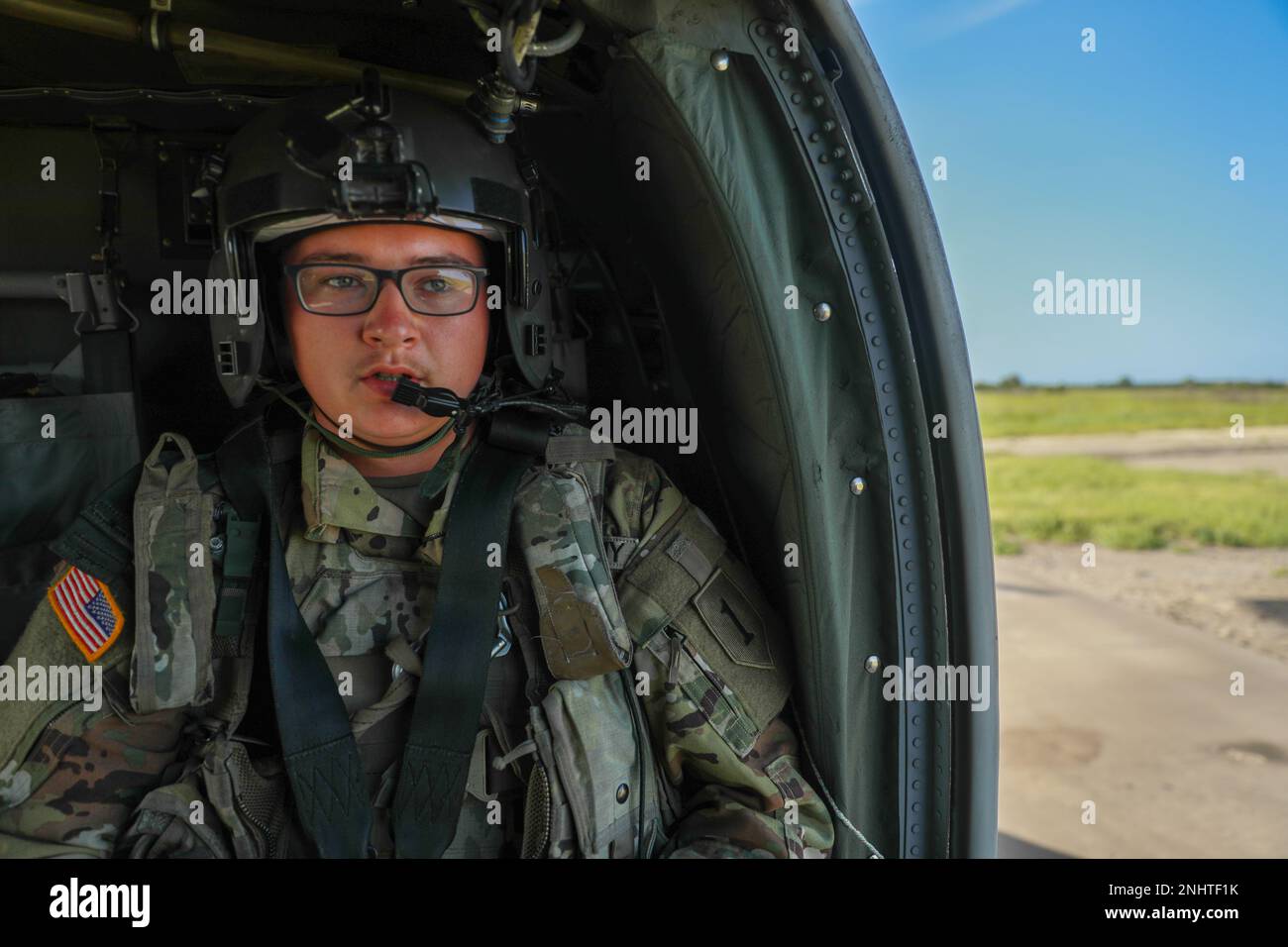 A U.S. Army Soldier with 2nd General Support Aviation Battalion, 1st ...