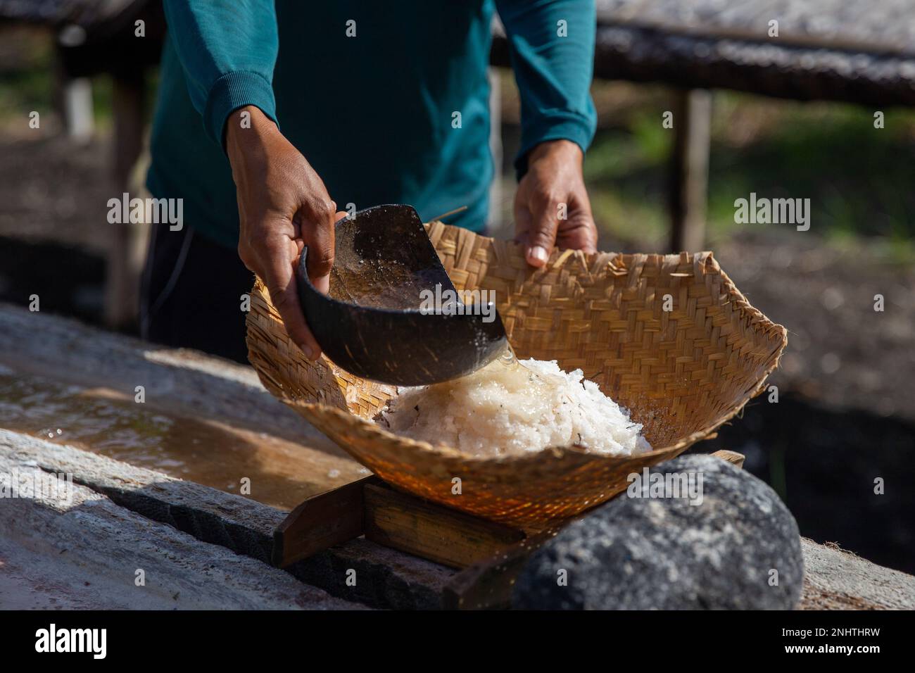 Salt making tradition hi-res stock photography and images - Alamy