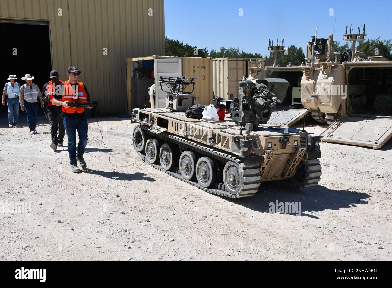 Robotic integration hi-res stock photography and images - Alamy