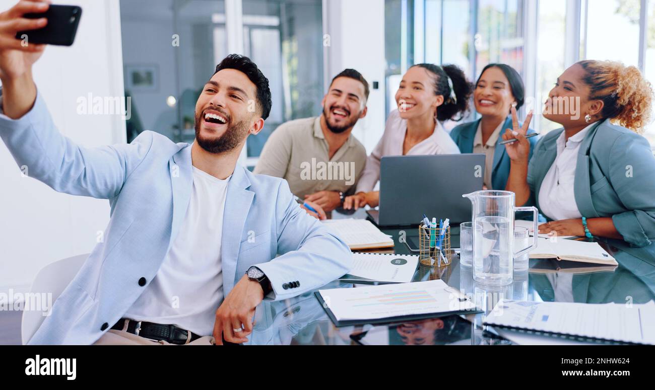 Business people, selfie and happy team in an office meeting with ...