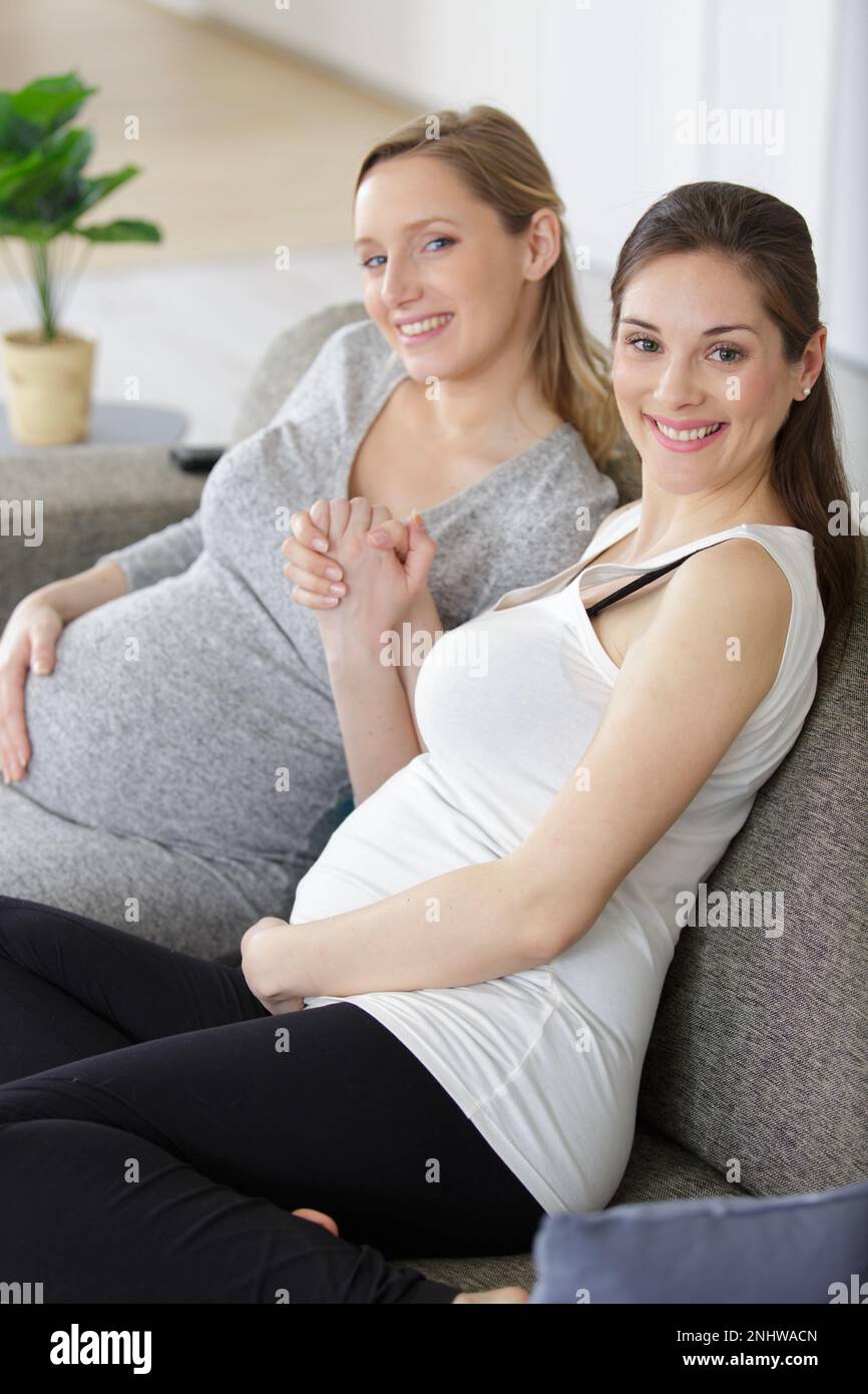 Mama friends hi-res stock photography and images - Alamy