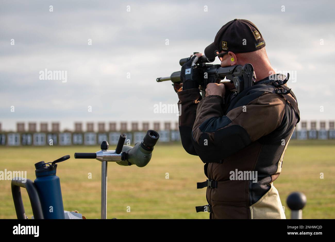 Sgt. 1st Class Daniel Crody, a marksmanship instructor/competitive ...