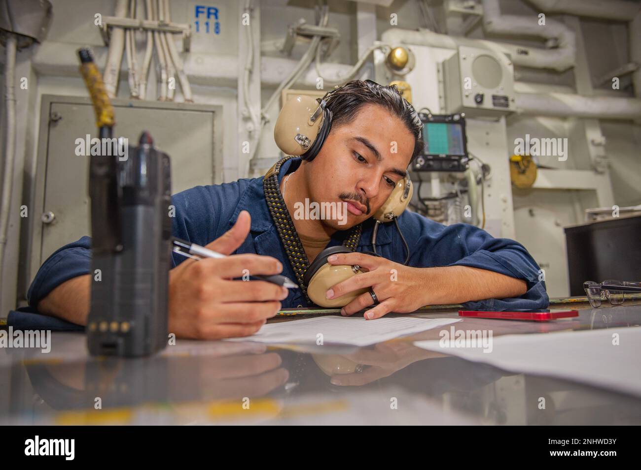 220802-N-IP029-1019 PORTSMOUTH, Va. (Aug. 2, 2022) Aviation Boatswain’s ...