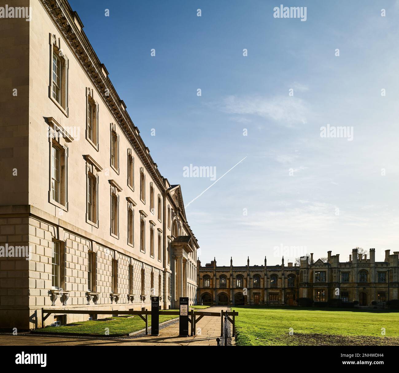 The eighteenth century Gibbs building and the back lawn at King's ...