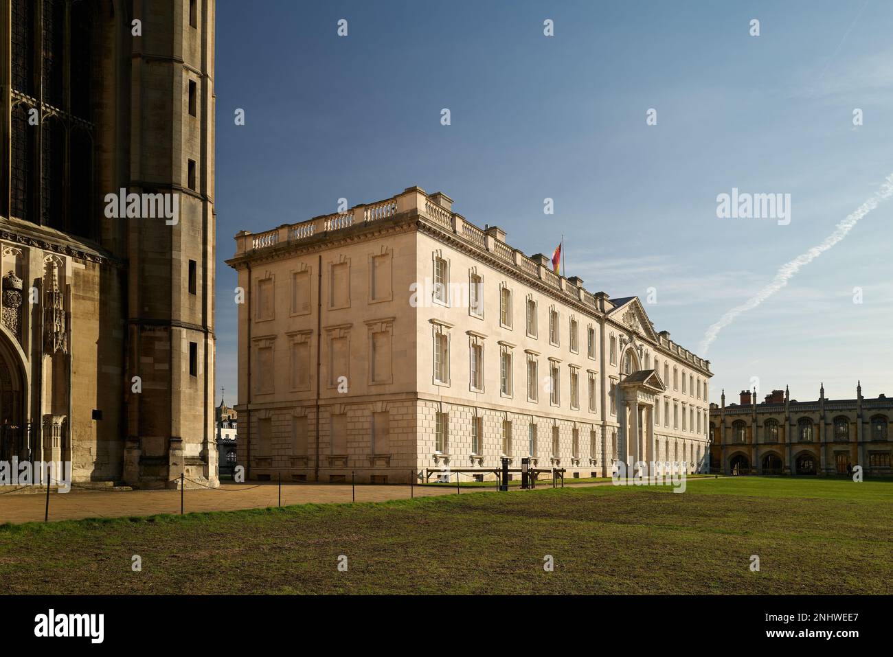 The eighteenth century Gibbs building and the back lawn at King's ...