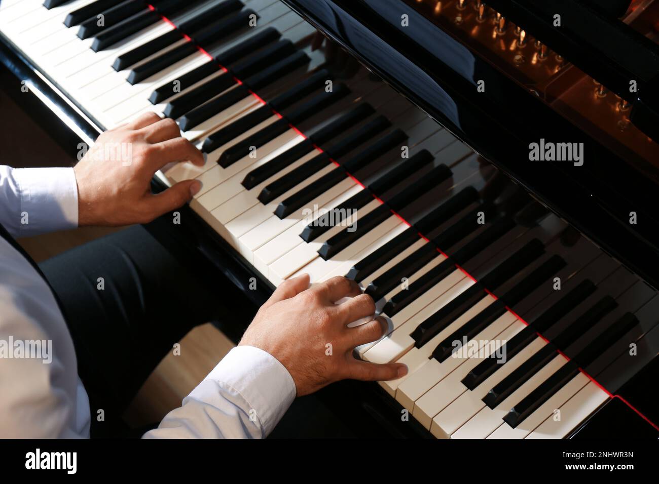 Piano above view hi-res stock photography and images - Alamy