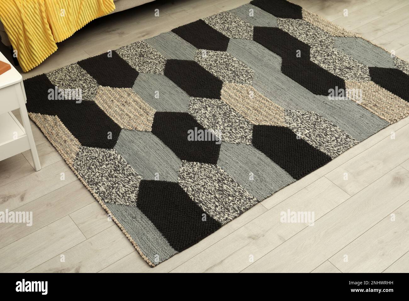 Geometric floor mat hi-res stock photography and images - Alamy