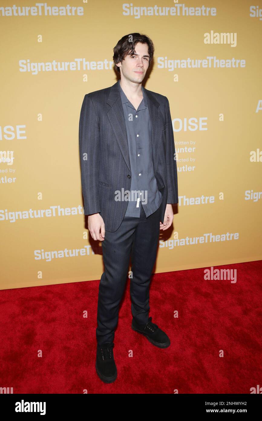 Signature Theatre's Opening Night Red Carpet Event for Samuel D. Hunter ...