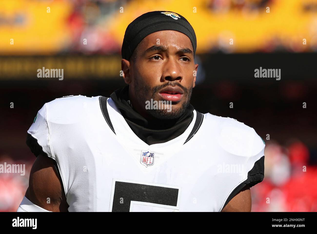 KANSAS CITY, MO - NOVEMBER 13: Jacksonville Jaguars safety Andre Cisco ...