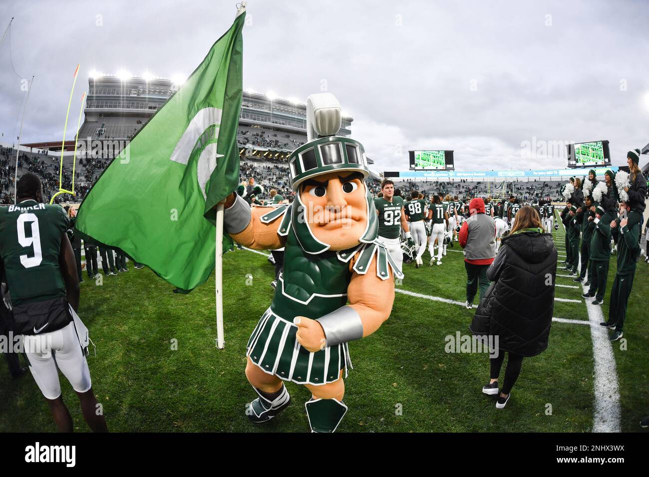 EAST LANSING, MI - NOVEMBER 12: Michigan State mascot Sparty cheers ...