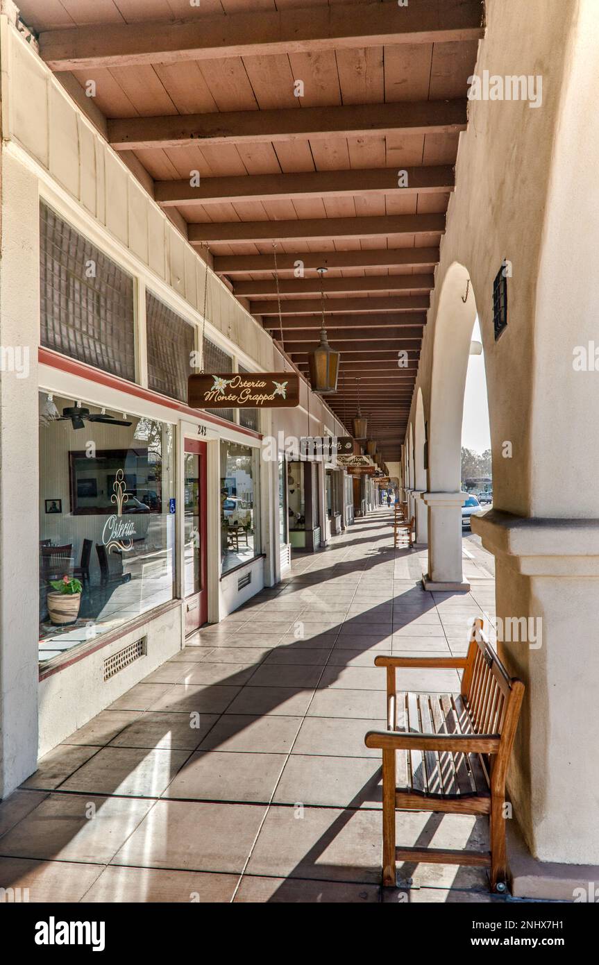 Ojai Arcade, 1917, Spanish Colonial Revival style, Ojai Avenue, Ojai ...