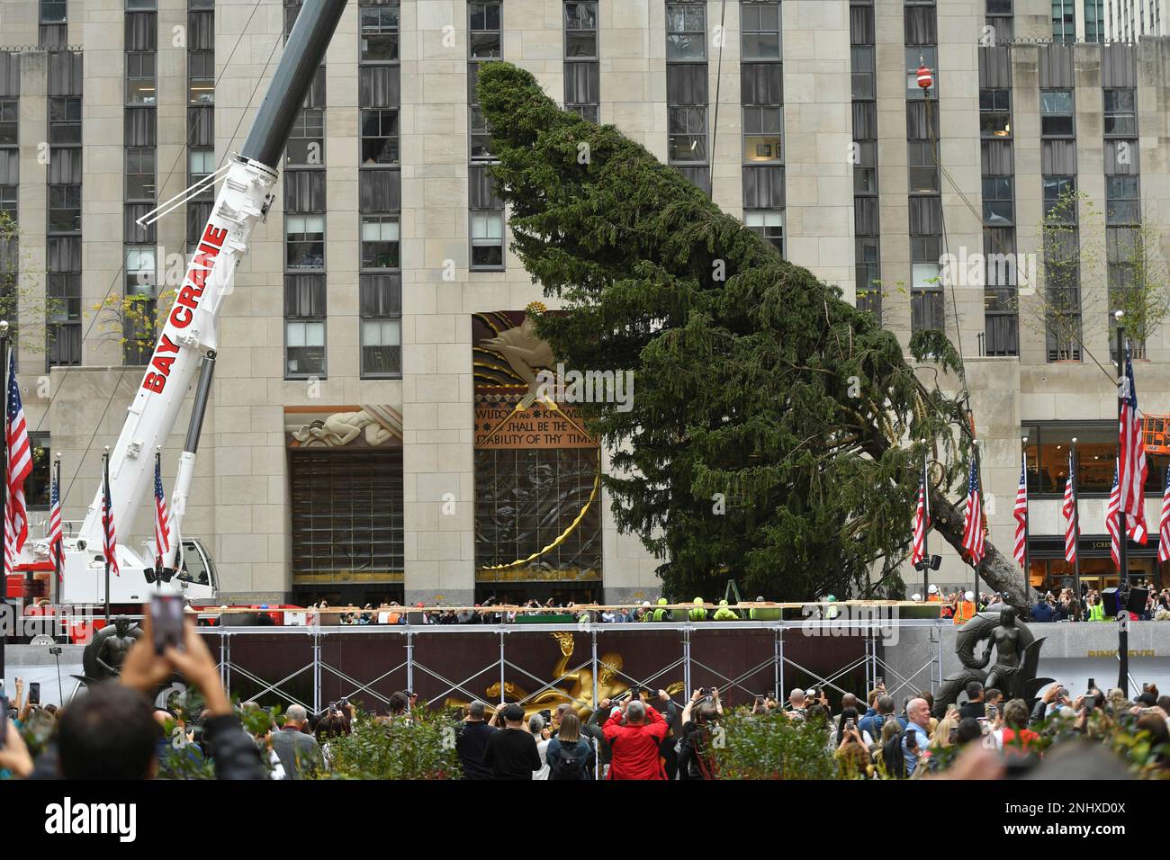 Photo by: NDZ/STAR MAX/IPx 2022 11/12/22 The Rockefeller Center ...