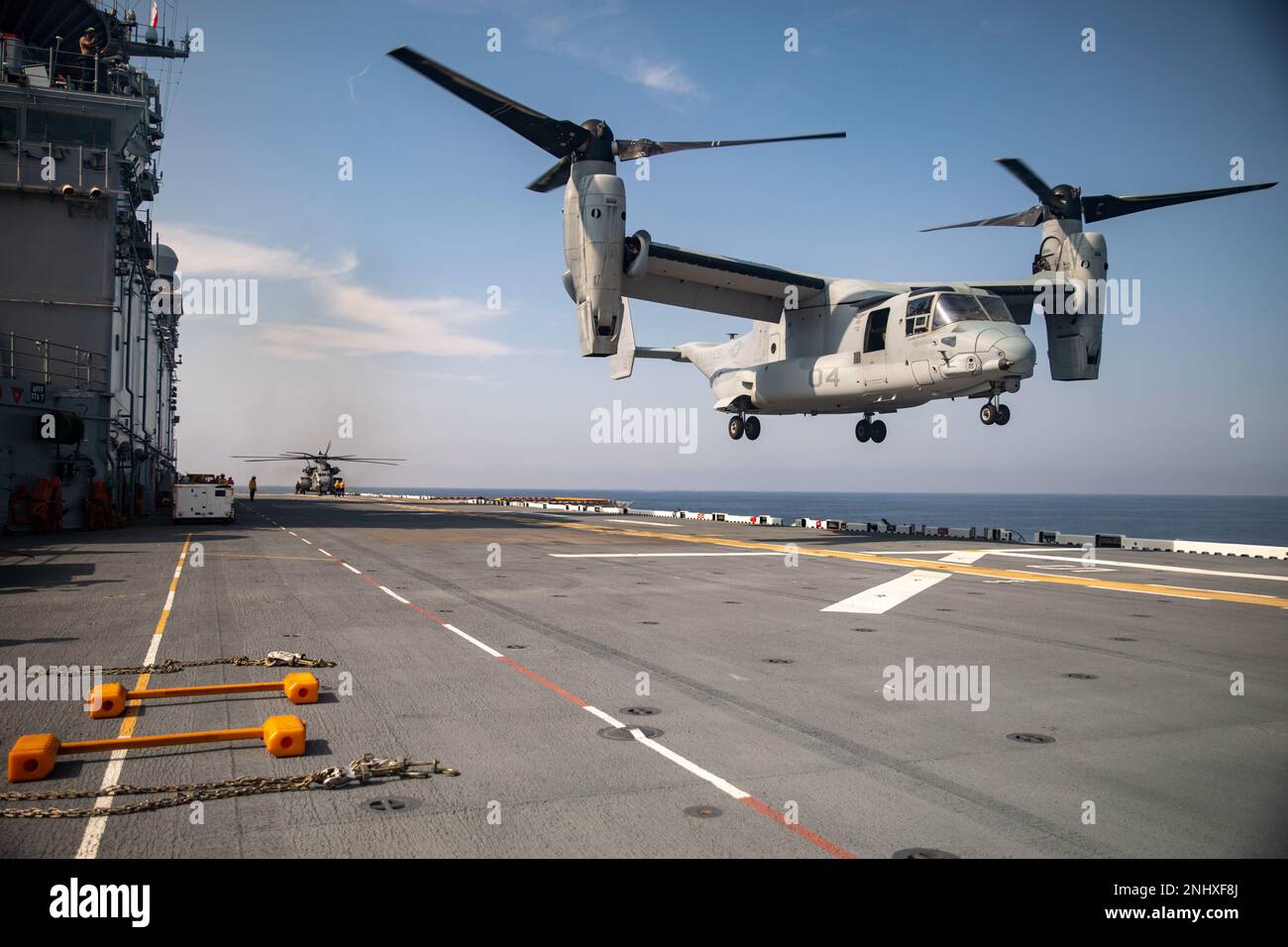 Class 162 hi-res stock photography and images - Alamy