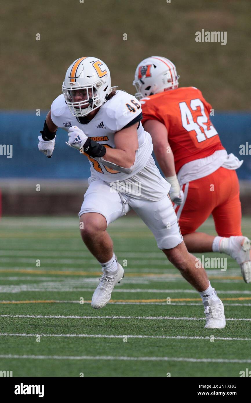 CHATTANOOGA, TN - OCTOBER 22: Chattanooga Mocs linebacker Ty Boeck (46 ...