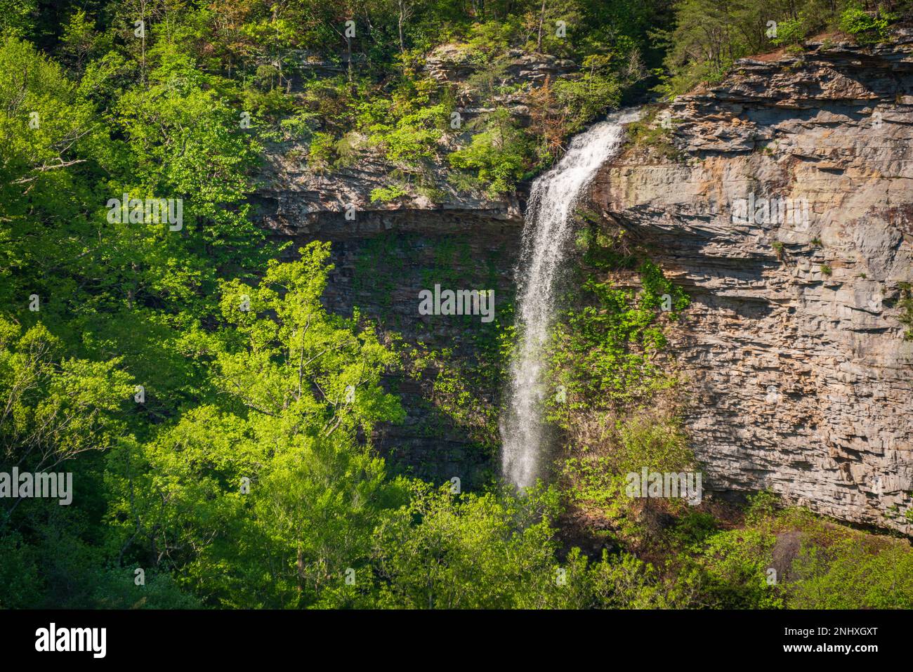 Waterfall off cliff at Little River Canyon National Preserve Stock ...