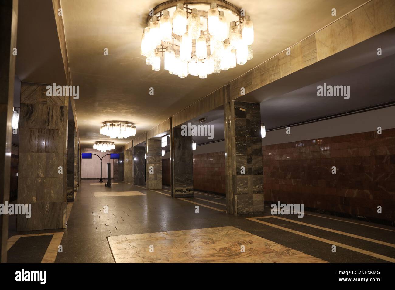 Design of modern subway station. Public transport Stock Photo - Alamy