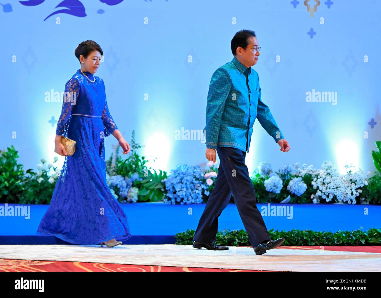 Japan's Prime Minister Fumio Kishida and his wife Yuko head for dinner ...