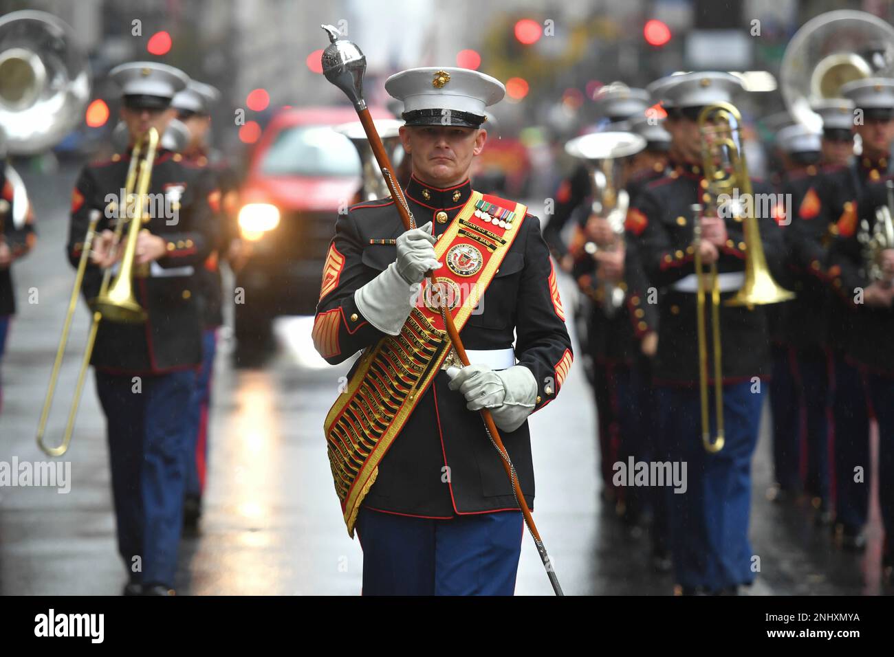 Photo by: NDZ/STAR MAX/IPx 2022 11/11/22 Members of the US Marine Corps ...