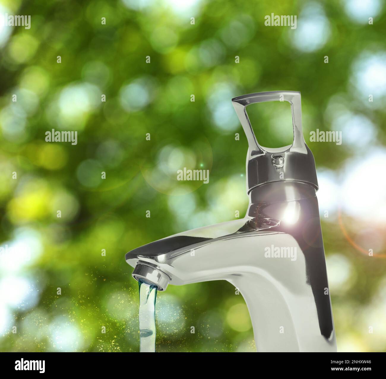 Environment friendly tap hi-res stock photography and images - Alamy