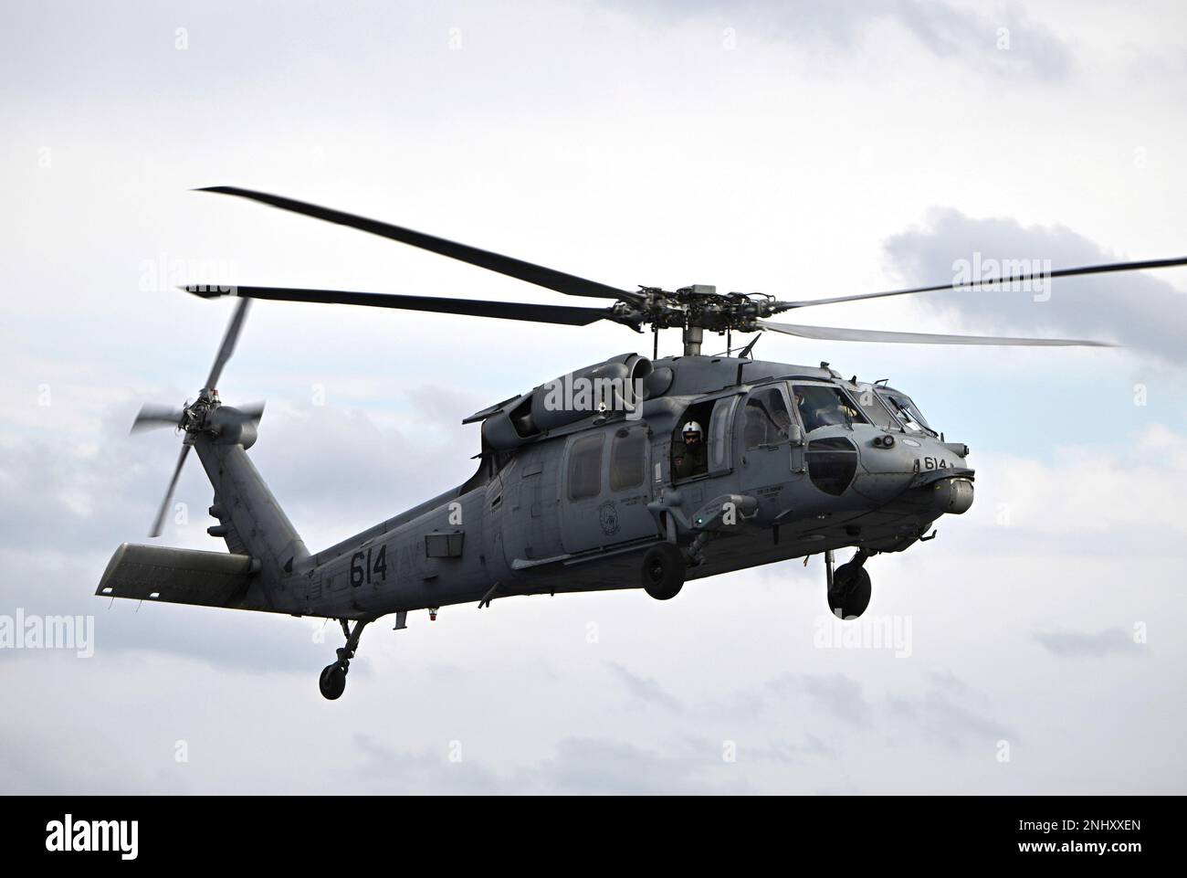 US Navy deploys its MH-60 S helicopter on the Japan's Hyuga Helcopter ...