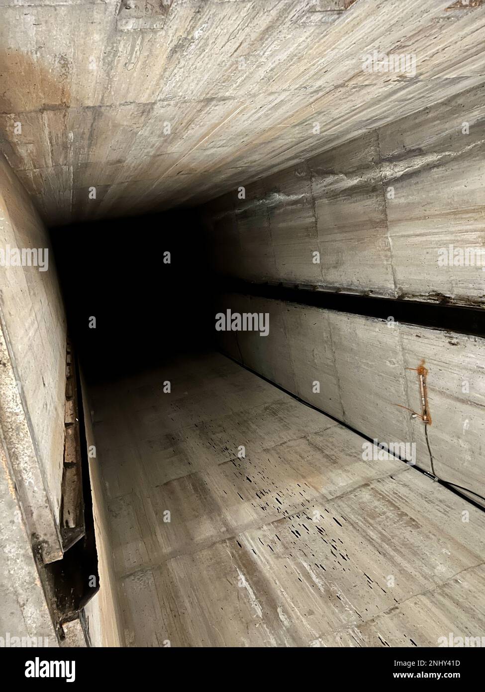 John Day Lock & Dam is located 216 miles upriver from the mouth of the ...