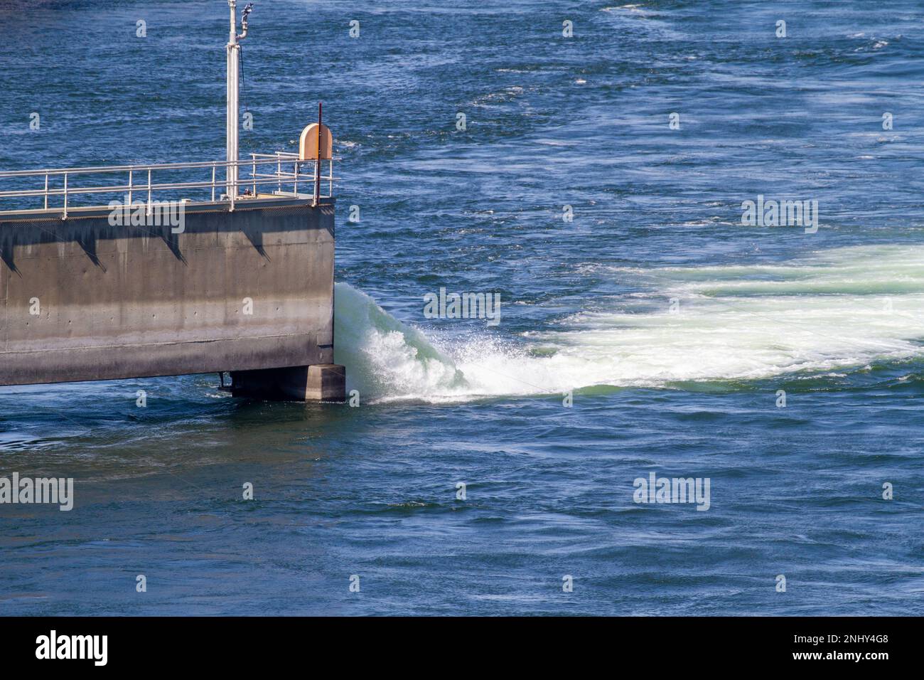 John Day Lock & Dam is located 216 miles upriver from the mouth of the ...